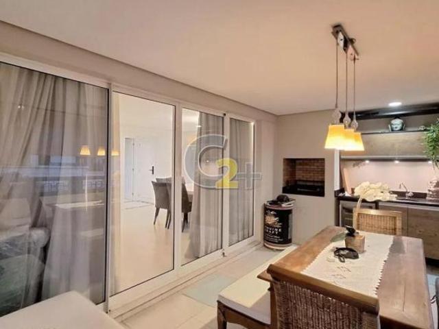 Apartamento á venda na Barra Funda, 3 quartos, 1 suíte, 2 vagas de garagem