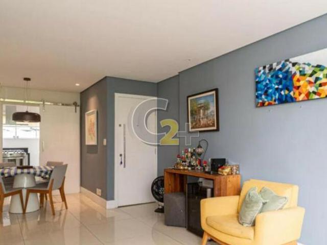 Apartamento á venda na Bela Vista, 2 quartos, 1 suíte, 1 vaga de garagem