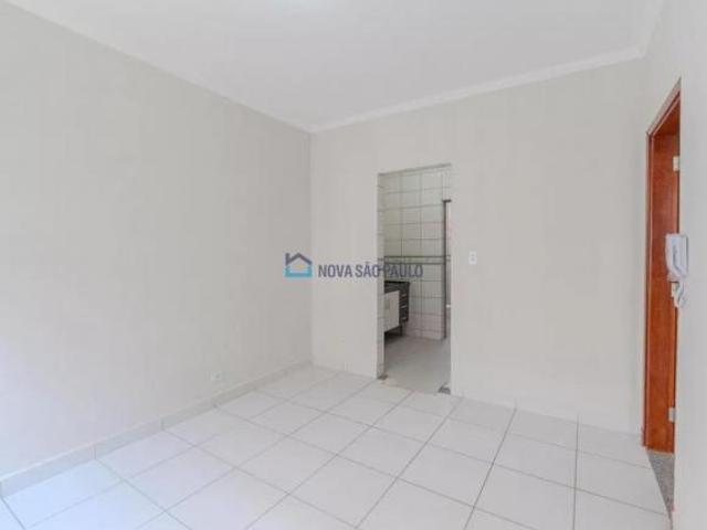Apartamento à venda na Bela Vista com 01 dormitório sem vaga!