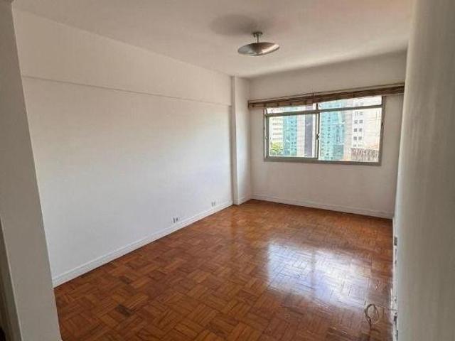 Apartamento à venda na Bela Vista, São Paulo SP: 2 quartos, 2 banheiros, 1 vaga de garagem, 72m² de