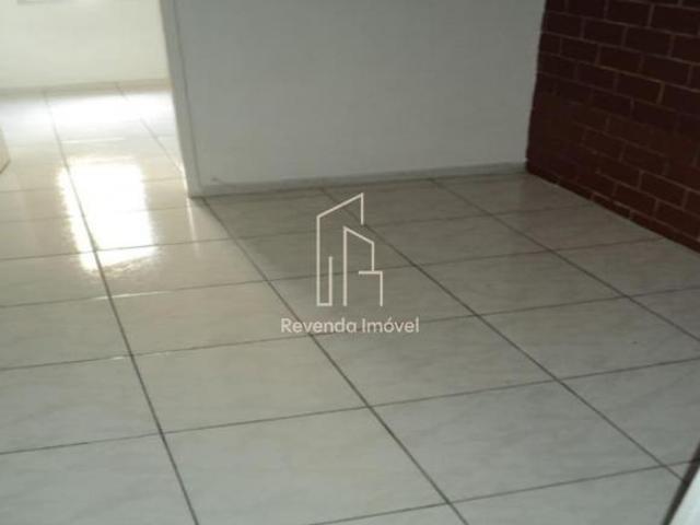 Apartamento à venda na Bela Vista, SP: 1 dormitório, 1 vaga, 32m² úteis. Condomínio com portaria 24h