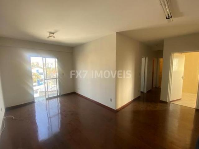 Apartamento à Venda na Chácara da Barra