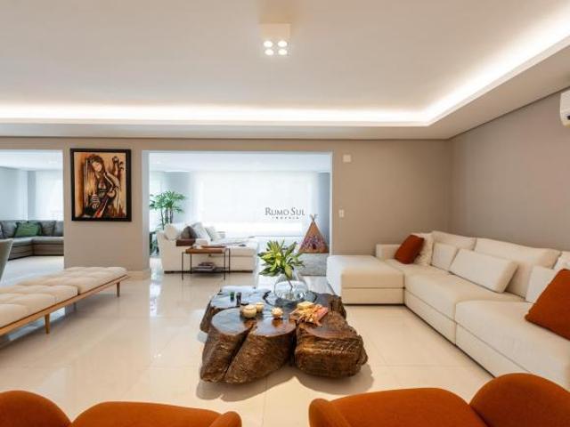 Apartamento à venda na Chácara Flora