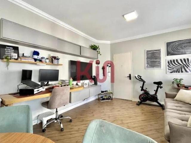 Apartamento à venda na Chácara Inglesa SP: 2 quartos, sala, garagem, 73m² Rua Corteia de Lemos, Sã
