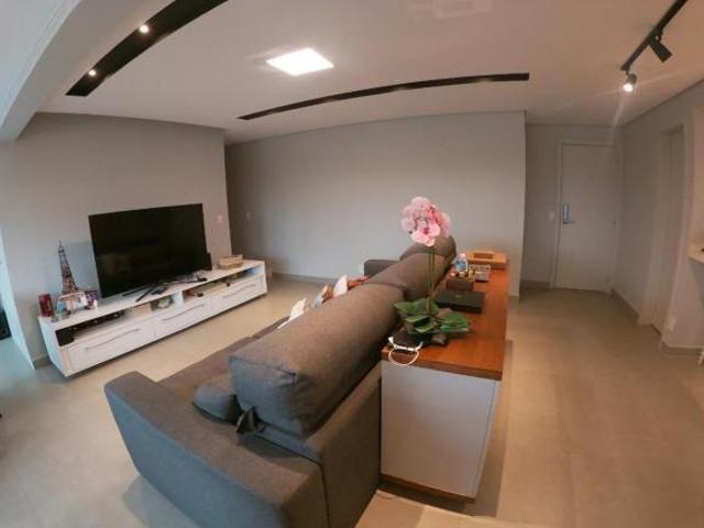Apartamento à venda na Chácara Santo Antônio