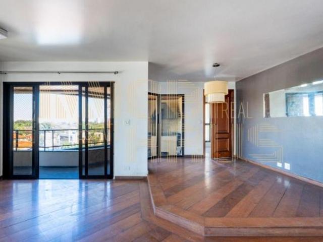 Apartamento à venda na Chácara Santo Antônio | 4 quartos / 4 suítes