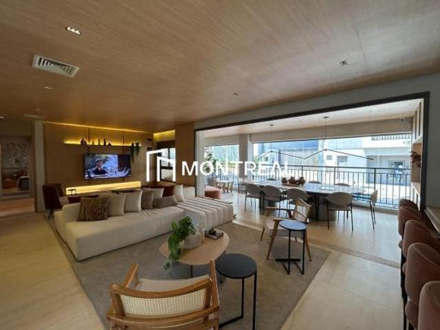 Apartamento à venda na Chácara Santo Antônio