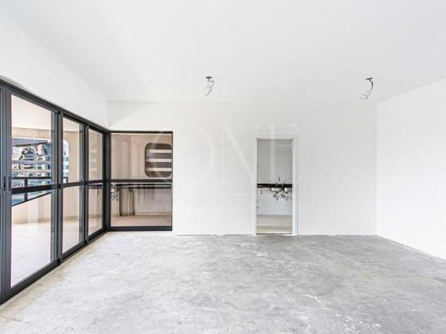 Apartamento à venda na Chácara Santo Antônio