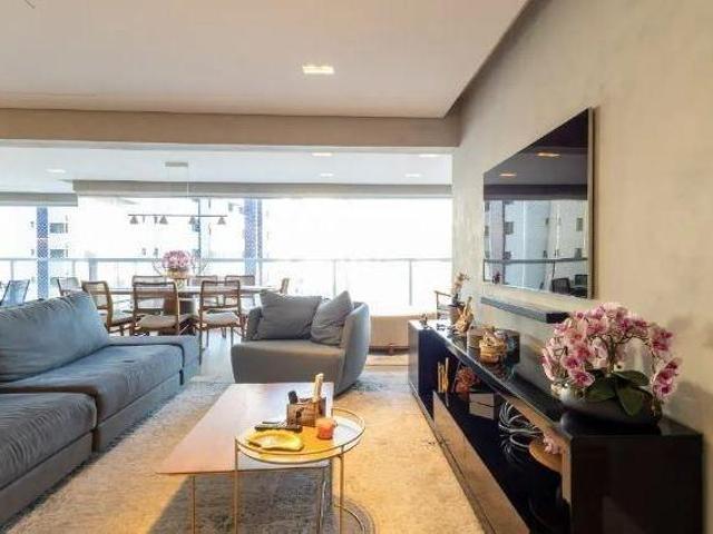 Apartamento à Venda na Chácara Santo Antônio, 189 m², 4 Quartos, 3 Suítes, 3 Vagas por R$ 3.950.000