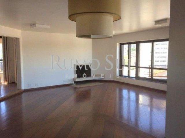 Apartamento à venda na Chácara Santo Antônio