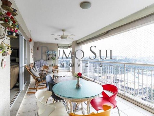 Apartamento à venda na Chácara Santo Antônio