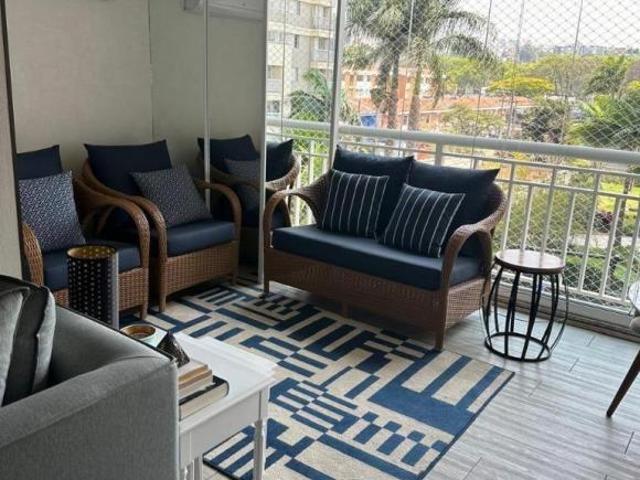 Apartamento à venda na Chácara Santo Antônio
