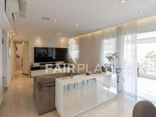 Apartamento à venda na Chácara Santo Antônio