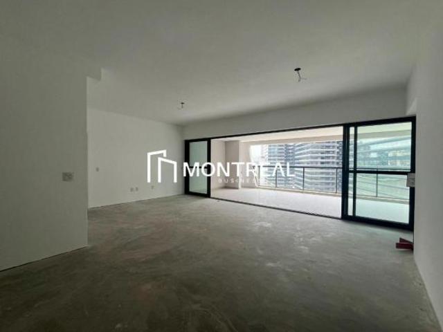 Apartamento à venda na Chácara Santo Antônio