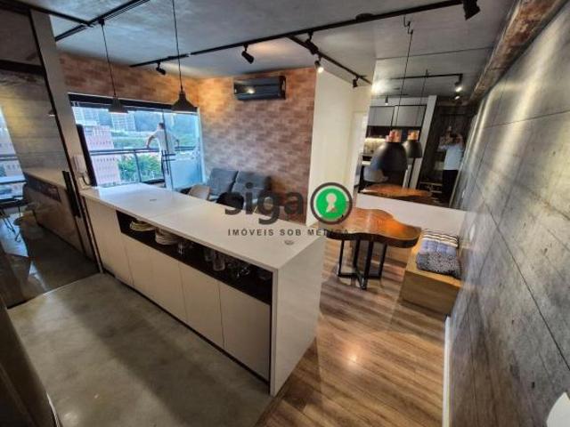 Apartamento à venda na Chácara Santo Antônio com 2 quartos