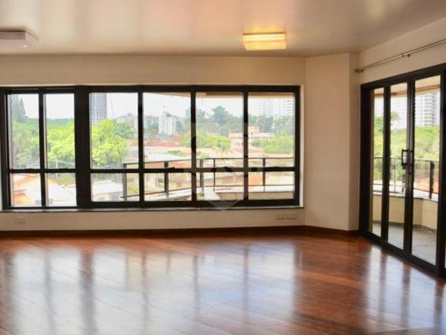 Apartamento a Venda na Chácara Santo Antônio em São Paulo SP