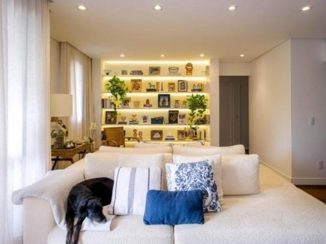 Apartamento à venda na Chácara Santo Antônio São Paulo