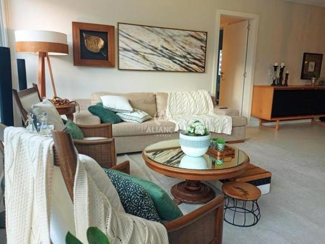 Apartamento à venda na Cidade Alta