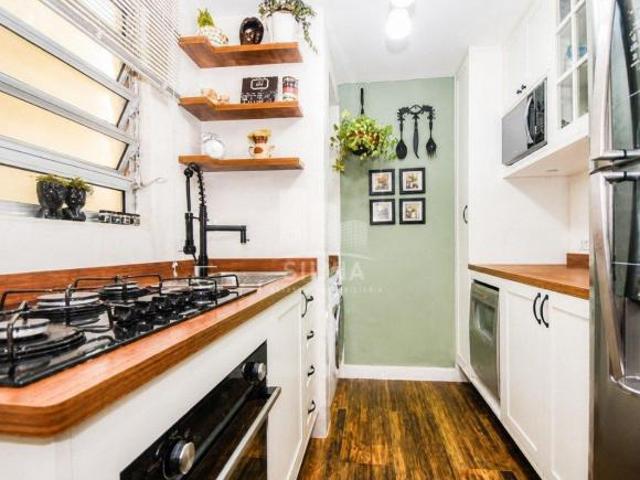 Apartamento à venda na Cidade Industrial