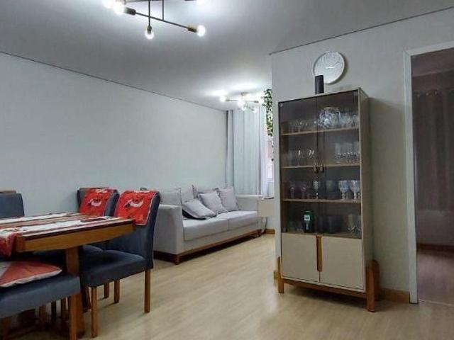 Apartamento à venda na Cidade Industrial