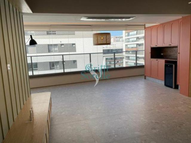 Apartamento à Venda na Cidade Monções São Paulo/SP