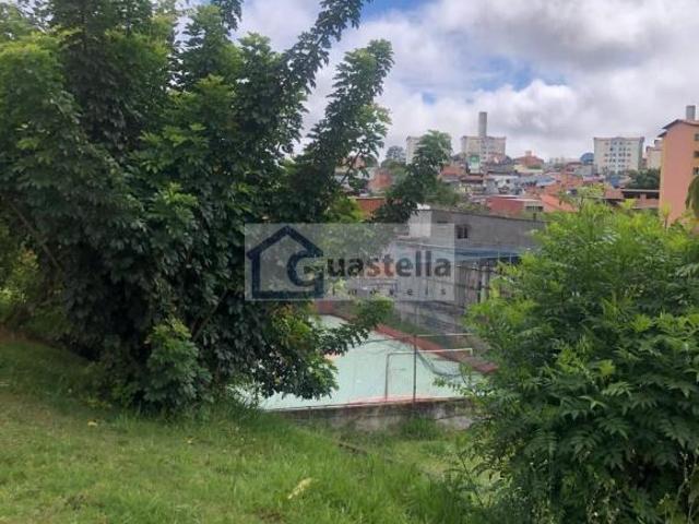 Apartamento à Venda na Cooperativa SBC, 2 Dorms, 47m², R$230mil