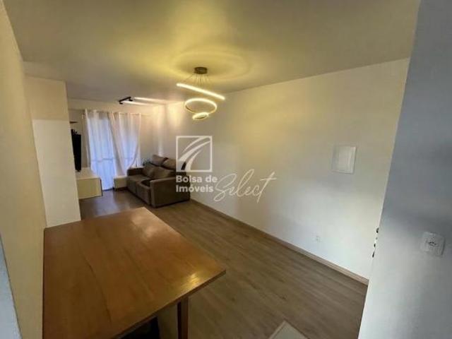Apartamento à venda na Colina Sorriso