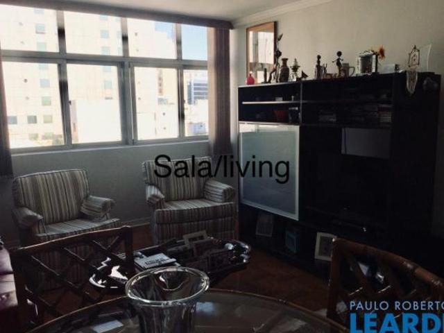 Apartamento à venda na Consolação