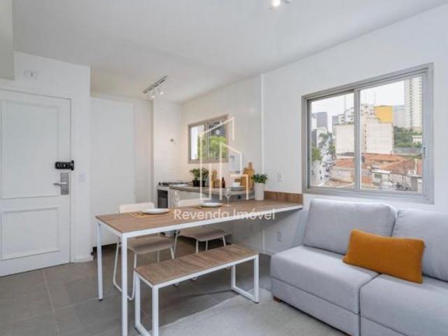 Apartamento à venda na Consolação: 1 quarto, 1 banheiro, 32m² em São Paulo SP!