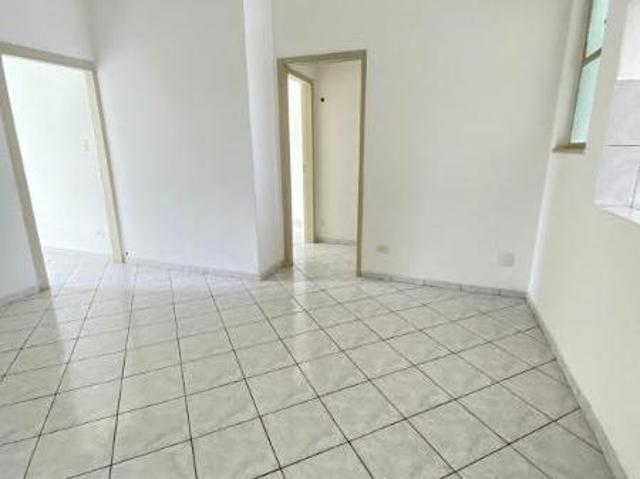 APARTAMENTO DE 02 DORMITÓRIOS SENDO UM COM CLOSET, SALA