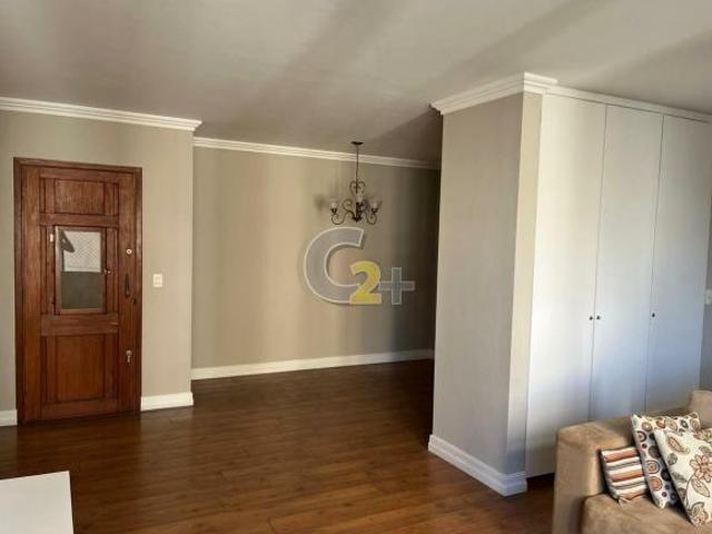 Apartamento á venda na Consolação, 2 quartos, 1 suíte, 1 vaga de garagem