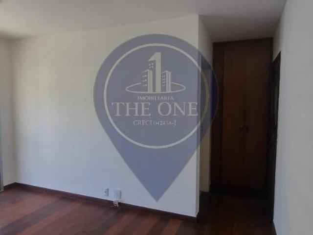 Apartamento à venda na Consolação, São Paulo SP: 2 quartos, 2 salas, 1 banheiro, 1 vaga, 49m² de áre