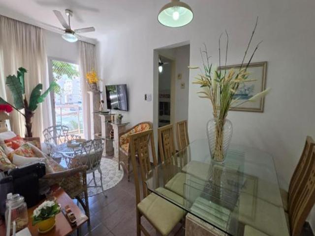 Apartamento à venda na Enseada