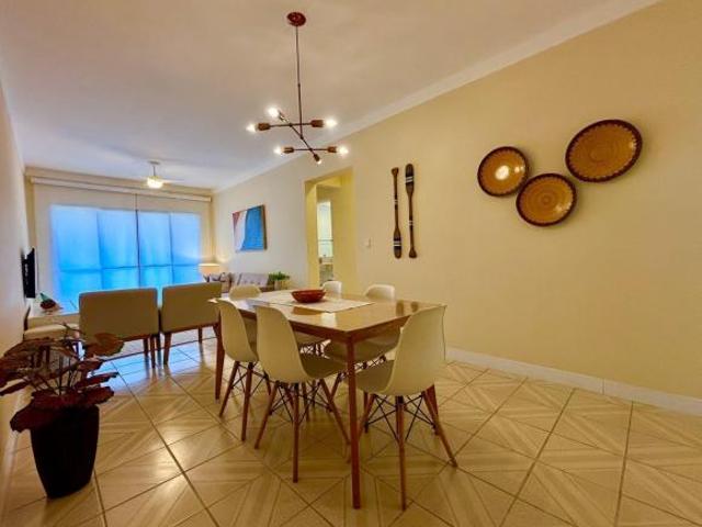 Apartamento à Venda na Enseada 2 Quartos 1 Suíte no Guarujá | QVista Inteligê.