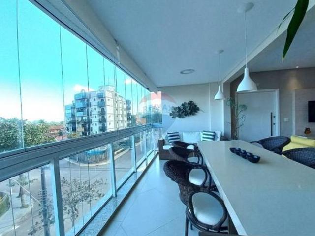 Apartamento a venda na Enseada no Guarujá