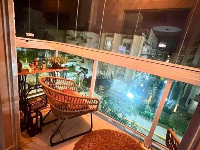 Apartamento à venda na Enseada no Guarujá com 87,75 m² de área útil