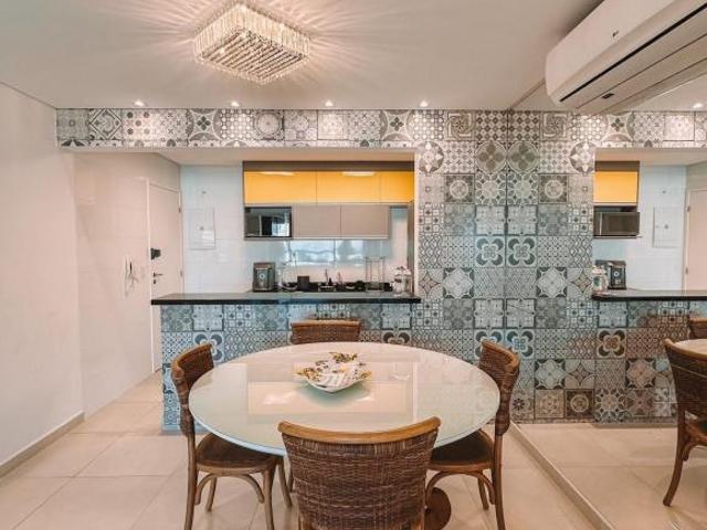 Apartamento á venda na Enseada no Guarujá | QVista Inteligência Imobiliária G.