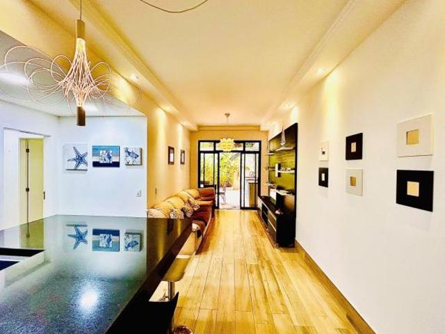 Apartamento à Venda na Enseada no Guarujá | QVista Inteligência Imobiliária G.