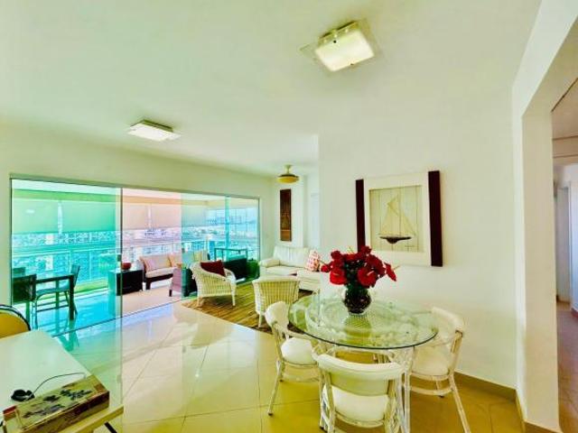 Apartamento à Venda na Enseada no Guarujá | QVista Inteligência Imobiliária G.