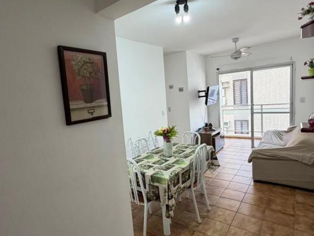 Apartamento à venda na Enseada no Guarujá | Qvista Inteligência Imobiliária