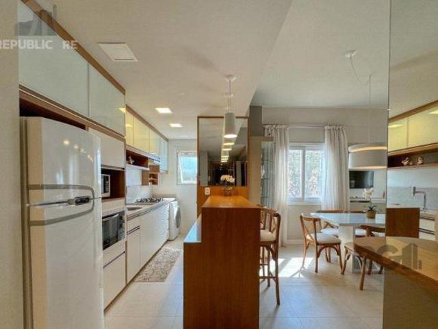 Apartamento à venda na Floresta