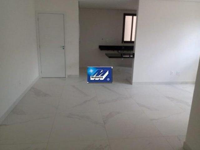 Apartamento à venda na Floresta