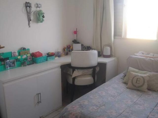 Apartamento à venda na Floresta
