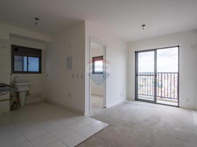 Apartamento na Avenida Santa Marina Freguesia do Ó com 2 Quartos próximo ao metrô
