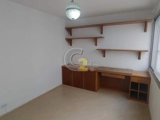 Apartamento à venda na Frei Caneca com 1 quarto e 1 vaga