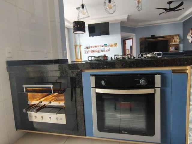 Apartamento à venda na Guilhermina, em Praia Grande SP