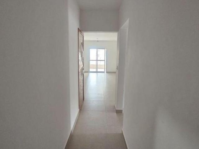 Apartamento à venda na Guilhermina, em Praia Grande SP