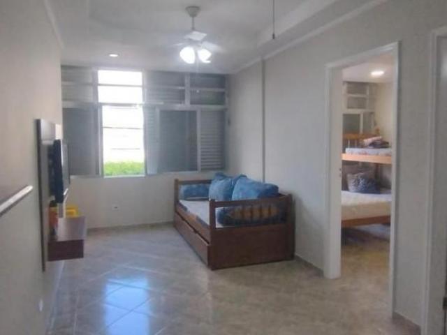 Apartamento à Venda na Guilhermina Praia Grande SP: 2 Quartos, 1 Suite, 1 Sala, 1 Vaga de Garagem