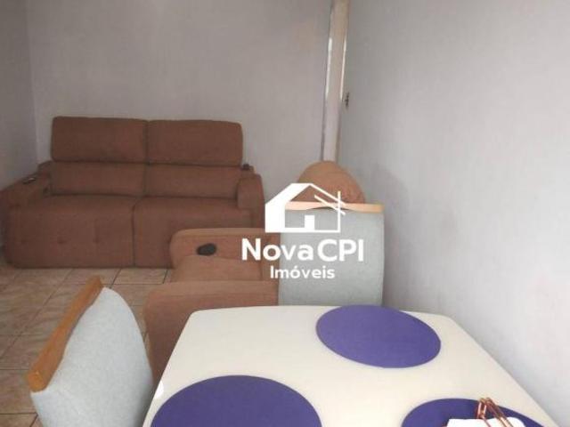 Apartamento à Venda na Guilhermina – 2 Quartos, 74m², 400m da Praia – Praia Grande