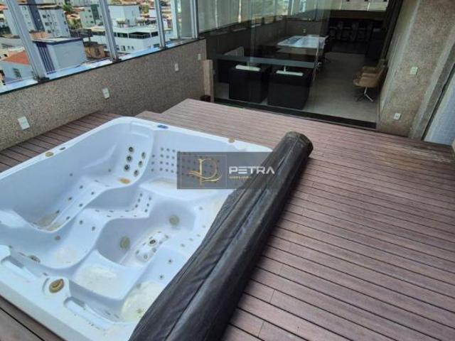 Apartamento à venda na Glória